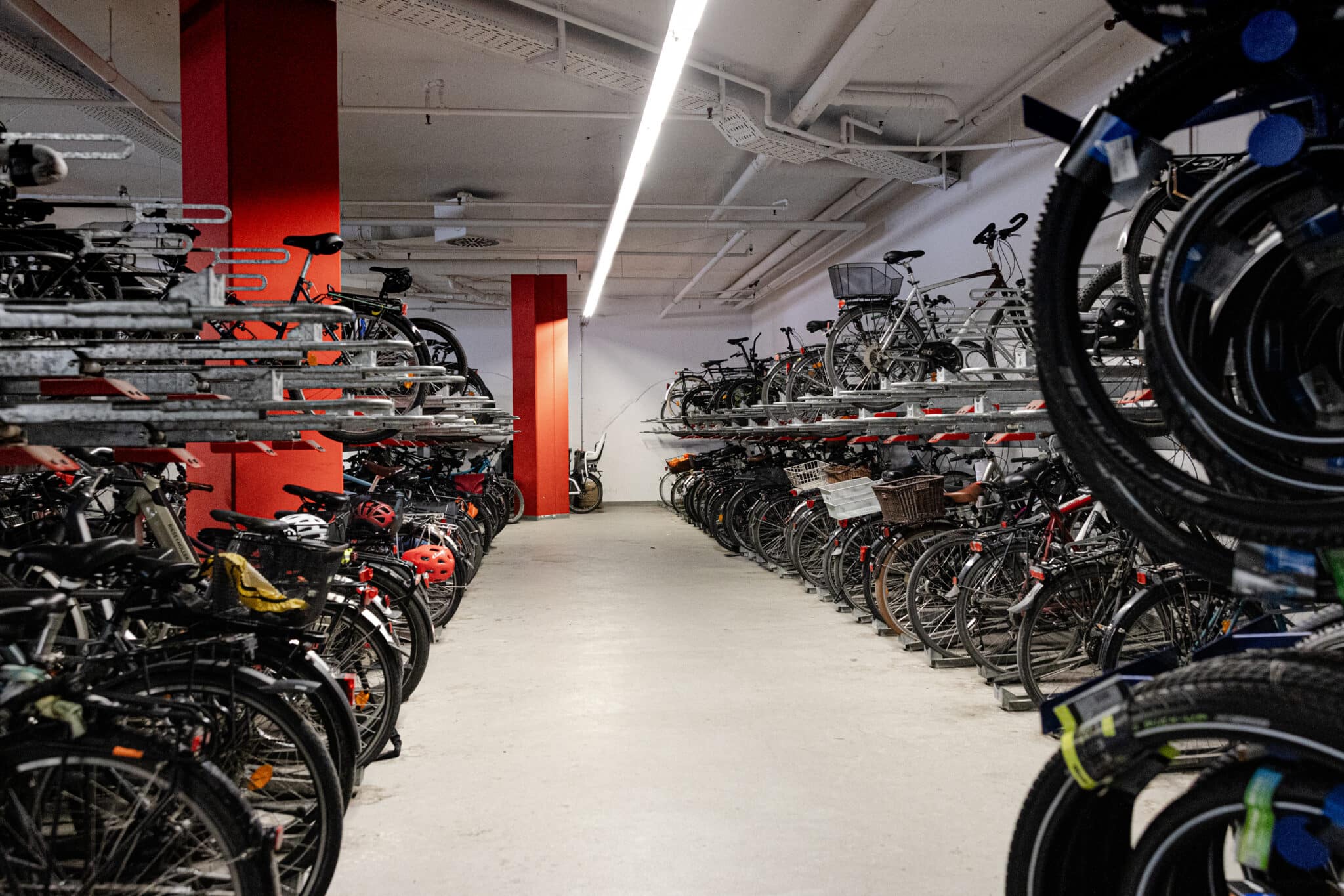 Fahrradparken | Radstation Augsburg